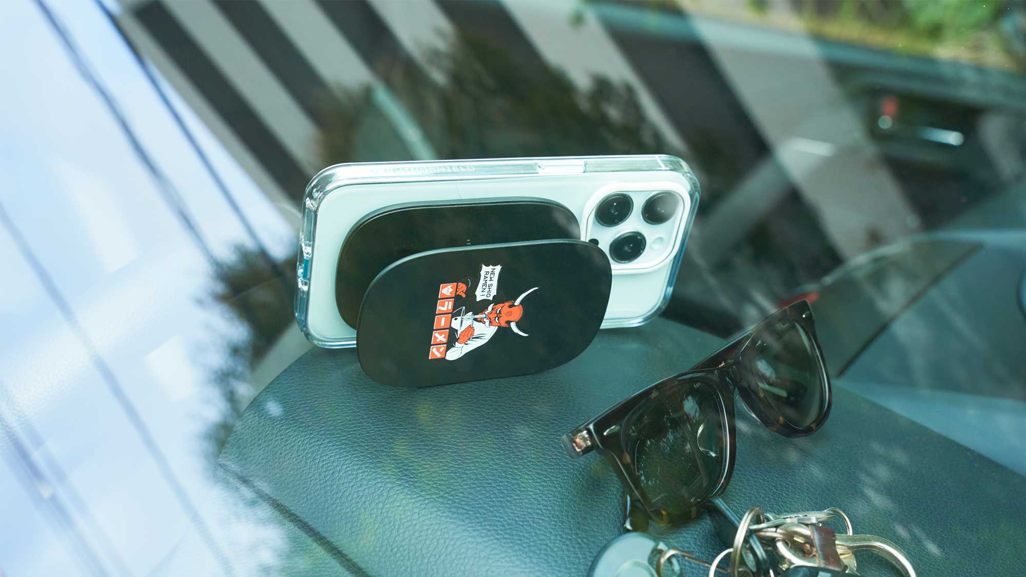 タフで、スマートな相棒。ファッション感覚で選べる、〈ライノシールド〉のスマホケース | ブルータス| BRUTUS.jp